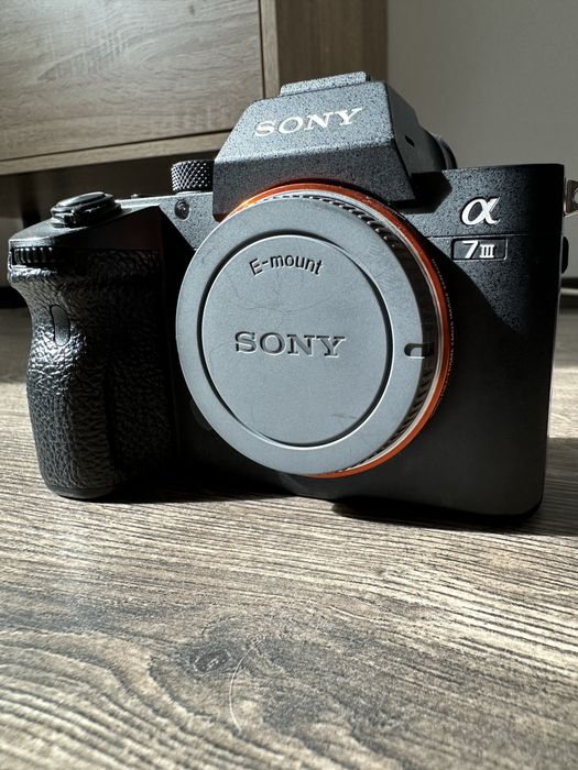 Фотоапарат Sony A7III гр. София Белите брези • OLX.bg