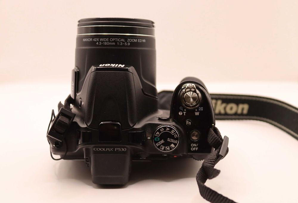 Nikon Coolpix P530 – bridge, zoom 42×, perfect pentru începători Turda ...