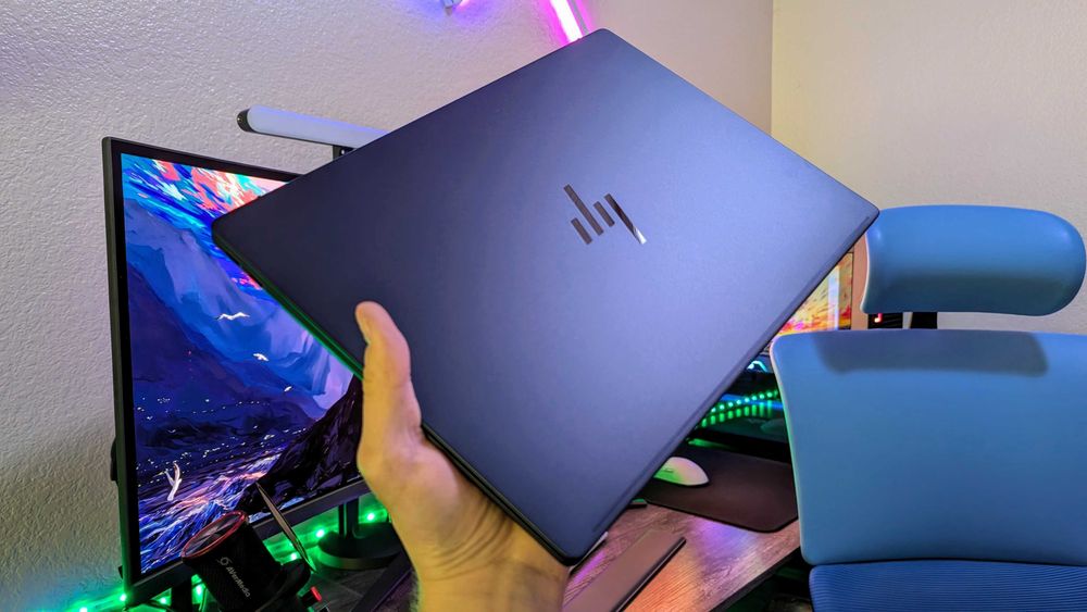 Laptop hp elitebook G1q detalii la Titu • OLX.ro