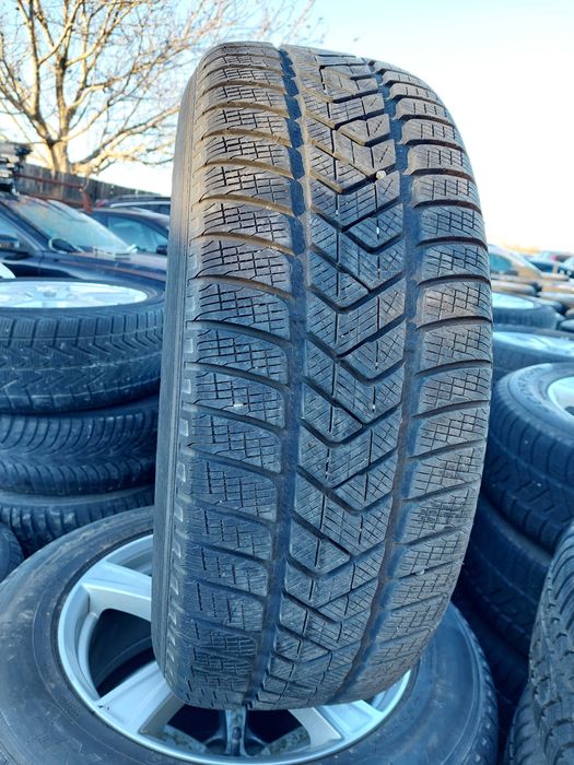 Set 4 anvelope Pirelli scorpion 235 60 r18 ci25 Falticeni • OLX.ro