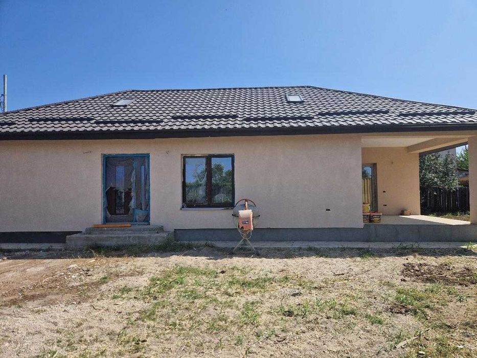 Casa curte 4 camere, Vadu Anei Vadu Anei • OLX.ro