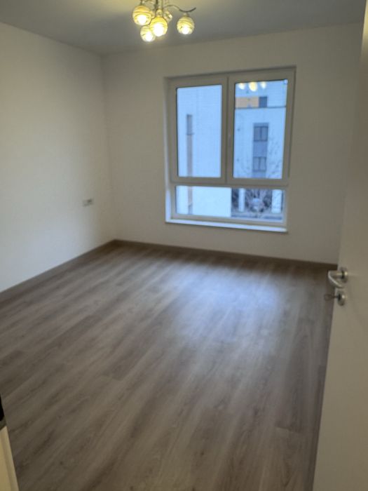Apartament decomandat 2 camere nemobilat Nicolae Labis Brasov • OLX.ro