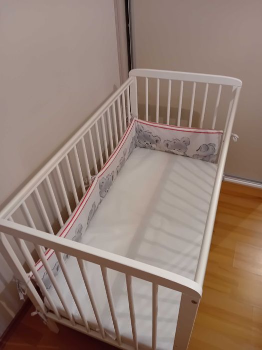 Patut Bebe 120cm/60cm Bistrita • OLX.ro