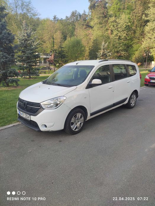 Vând Dacia lodgy 2017 / 7 locuri Bucuresti Sectorul 6 • OLX.ro