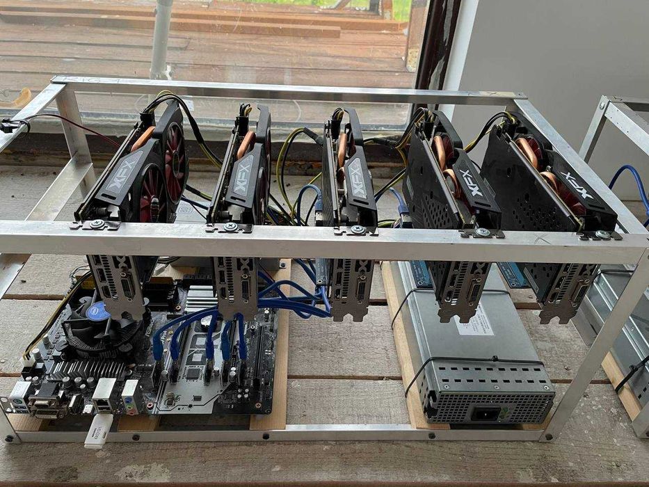 RIG Mining 5 x RX 470 XFX 8GB 256 bit AsRock B250 PRO4 4GB RAM Intel ...