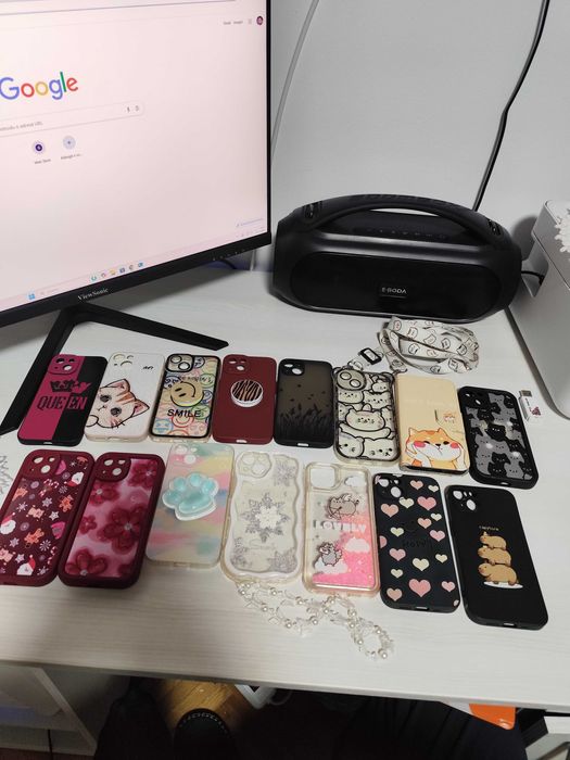 IPhone 13 Red edition+15 huse Buzau • OLX.ro