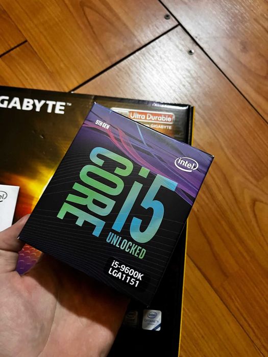 I5-9600K (LGA1151) + Placa de baza B365M DS3H Voluntari • OLX.ro