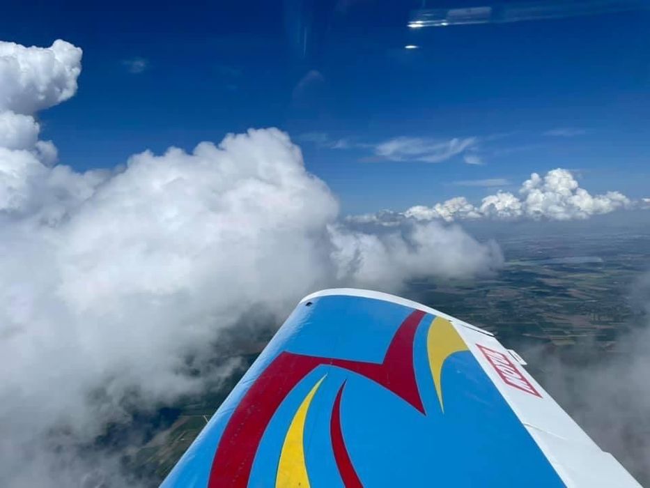 Zbor prezentare avion usor Bucuresti Sectorul 6 • OLX.ro