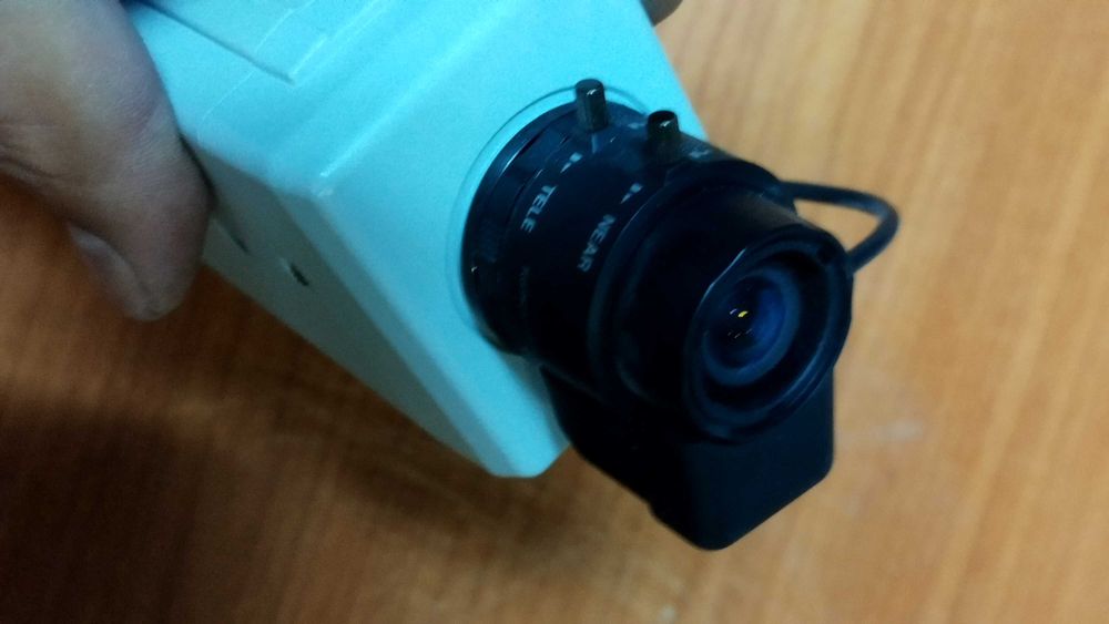 Камера за наблюдение, GE Security KTC-815CP и Fujinon YV2.7X2.9LA-SA2L ...