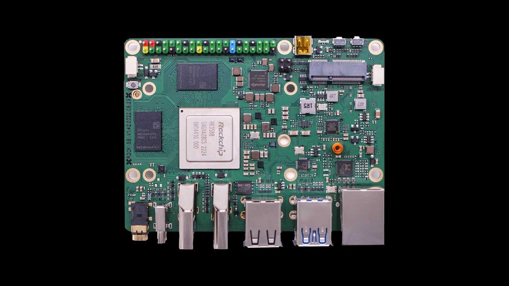 Radxa ROCK 5B (16 GB RAM) placa dezvoltare SBC / mini PC Galati • OLX.ro