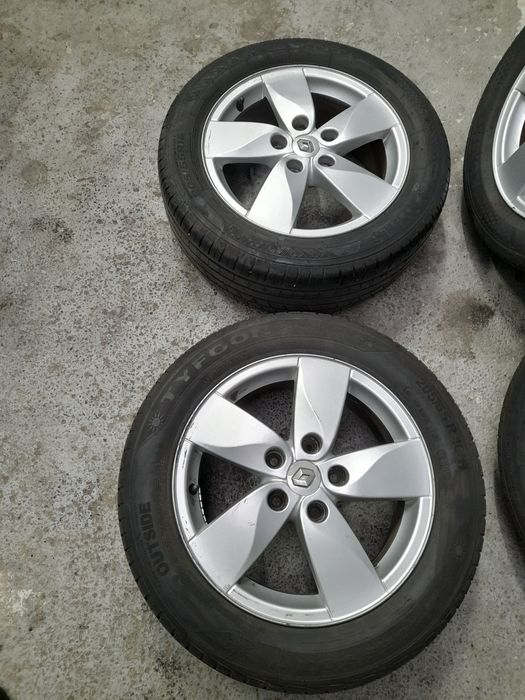 Set Roti Jante cu Anvelope R16 5×114,3 Renault Megane 3 Scenic Fluence Uiasca • OLX.ro