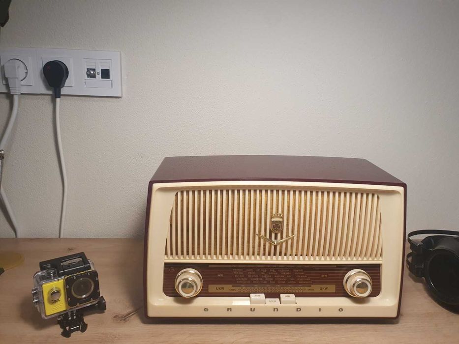 Grundig Type 87a, radio de epocă cu tuburi Baia Mare • OLX.ro