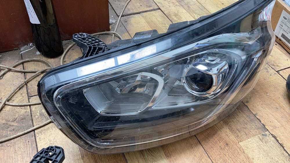 Faruri Far Ford Transit Custom Facelift 2018 , 2019 , 2020 , 2021 ...