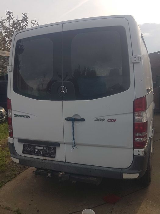 Vand mercedes sprinter 209 cdi Carei • OLX.ro