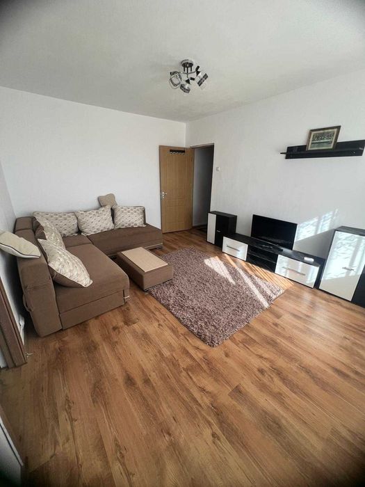 Apartament de vanzare Ploiesti Malu Rosu 2camere 4/4 Ploiesti • OLX.ro