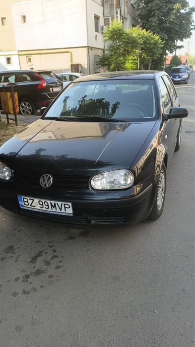 Volkswagen Golf 4 Ramnicu Sarat • OLX.ro