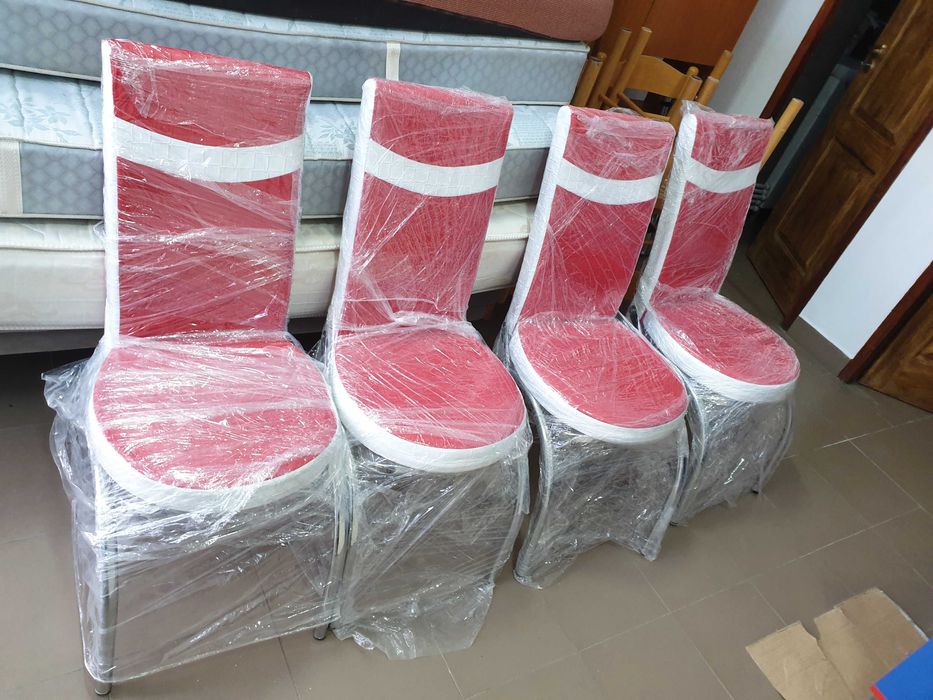 4 scaune piele-inox-200 lei buc Petrosani • OLX.ro