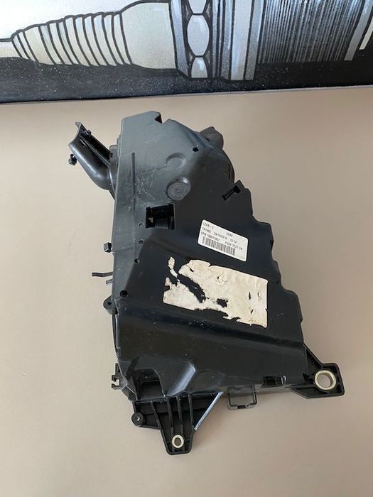 Carcasa Sigurante Compartiment Motor Volvo XC60 XC90 31398000 Baia • OLX.ro