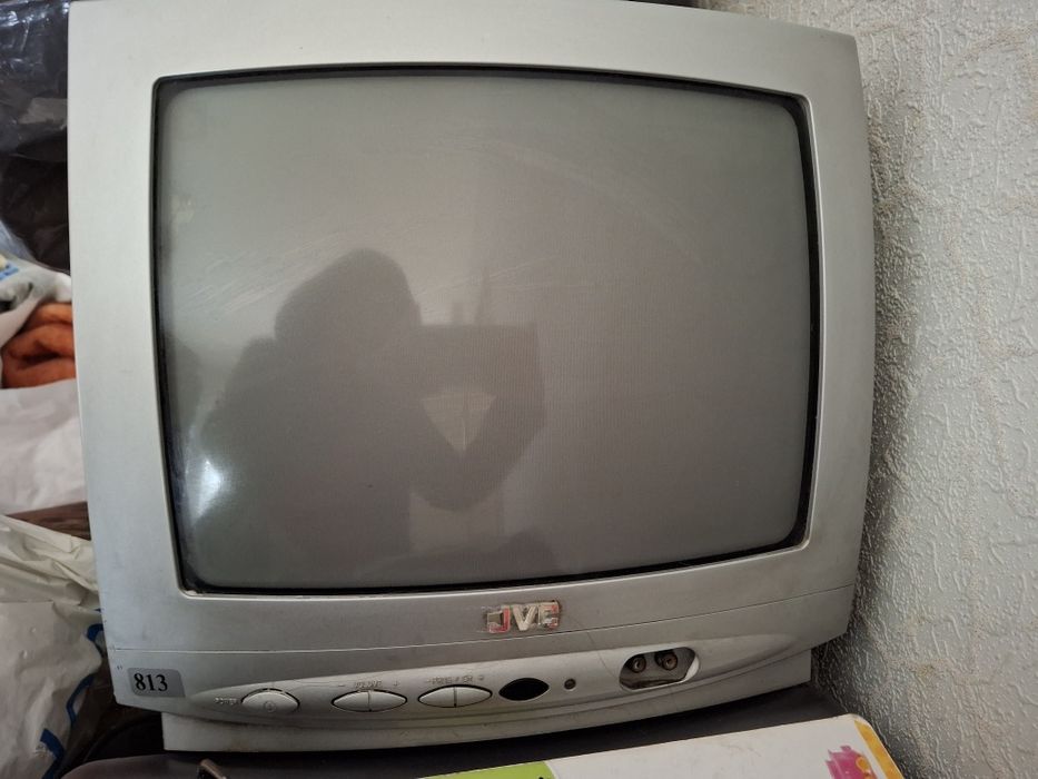 Телевизор малък jvc гр. Плевен Мара Денчева • OLX.bg