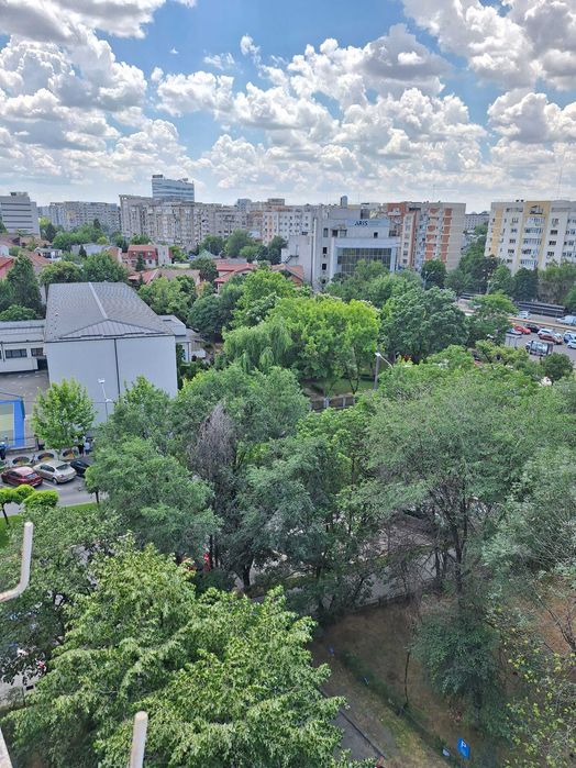 Inchiriez ap 2 camere-Maior Coravu/stadionul national/metrou Muncii ...