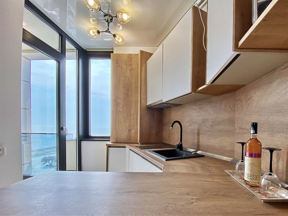 4 STUDIOURI pe plaja Azimuth in Stefan Building Resort Mamaia • OLX.ro