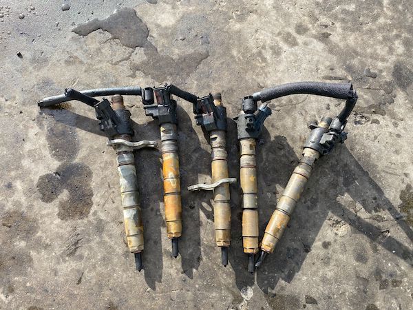 Set Injectoare 2.4 Volvo S60 V60 S80 V70 XC60 XC70 31272690 36002662 ...