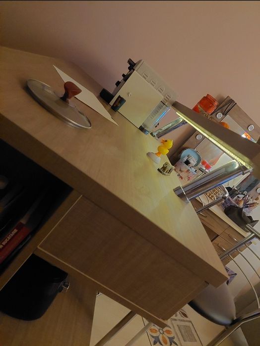 Insula-bar pentru bucatarie + 2 scaune inalte Runcu • OLX.ro