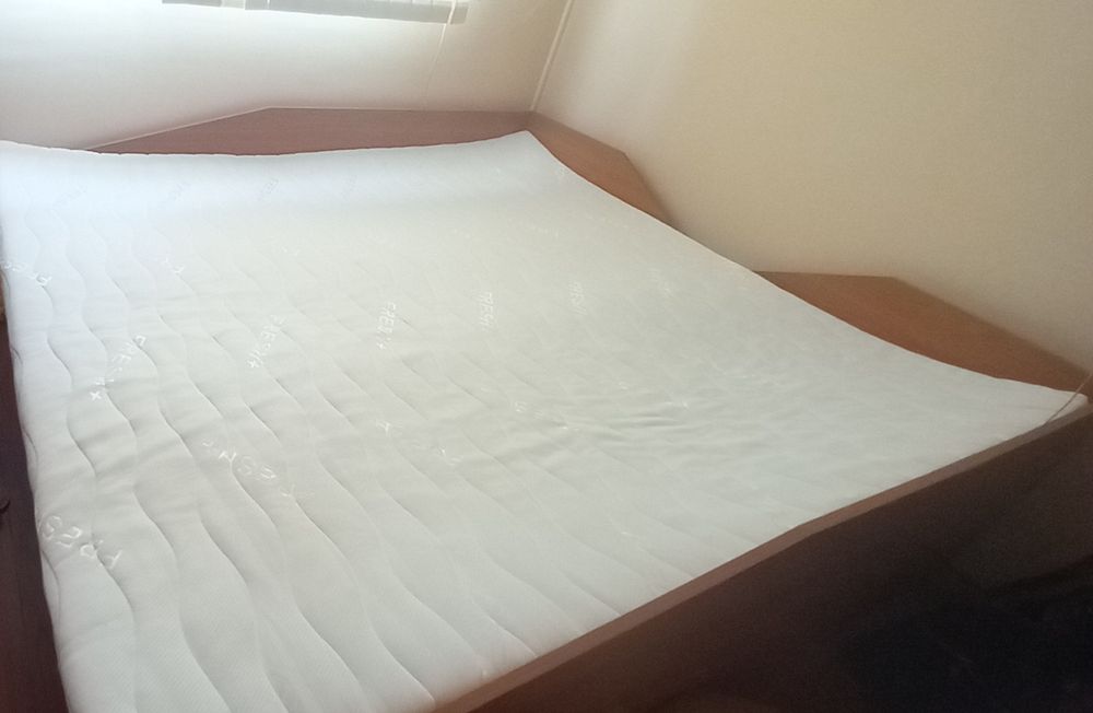 Топ матрак 180/200 гр. Варна Колхозен пазар • OLX.bg