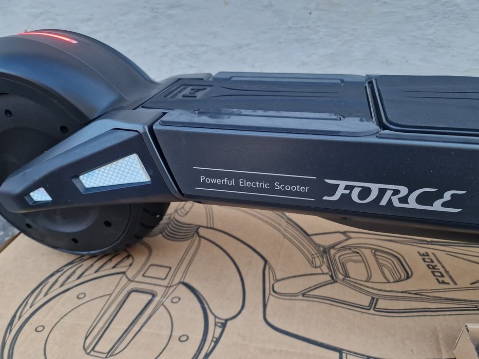 Trotineta electrica Mercan Force, roata 10 inch, putere 1800w, 2frane ...