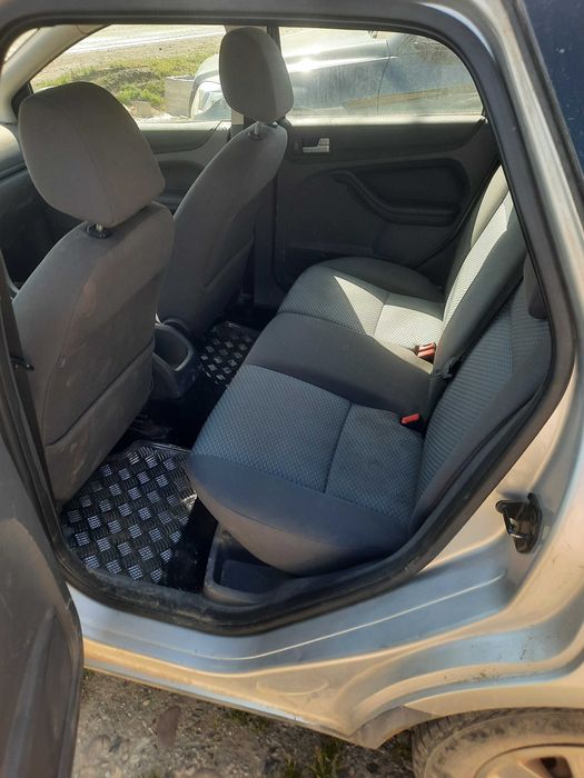 Se vinde ford focus 1,6 diesel Milisauti • OLX.ro