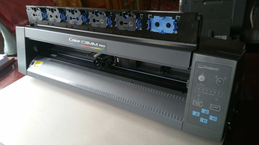 Roland cutter-plotter Baraolt • OLX.ro