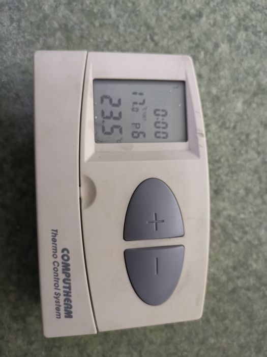 Termostat centrala apartament Computherm Q7 Ghimbav • OLX.ro