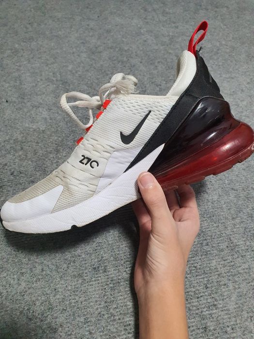 Nike Air Max 270 гр. София Полигона • OLX.bg