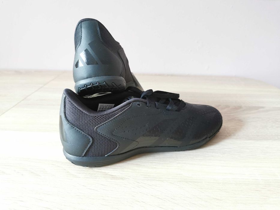 Adidas Обувки за футбол (за зала) Predator Accuracy.4 Indoor Черен гр ...