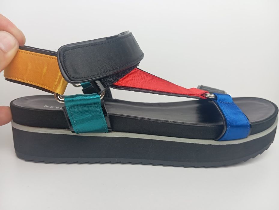 Детски сандали Reserved 37 гр. Добрич Център • OLX.bg