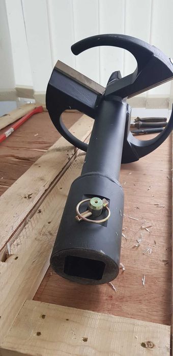 Freza cioate - cap tocator radacini cioate excavator Brasov • OLX.ro
