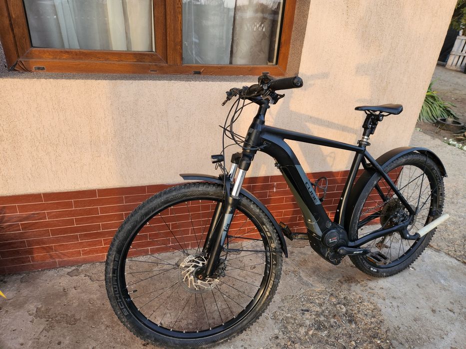 Bicicleta electrica E-BIKE Cube AllRoad BOSCH PERFORMANCE CX Braila • OLX.ro