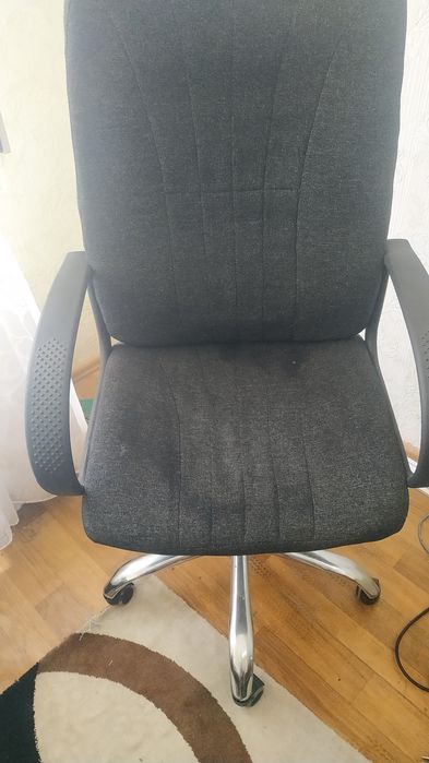 Rahbar yumshoq stuli кресло руководителя: 700 000 сум ...