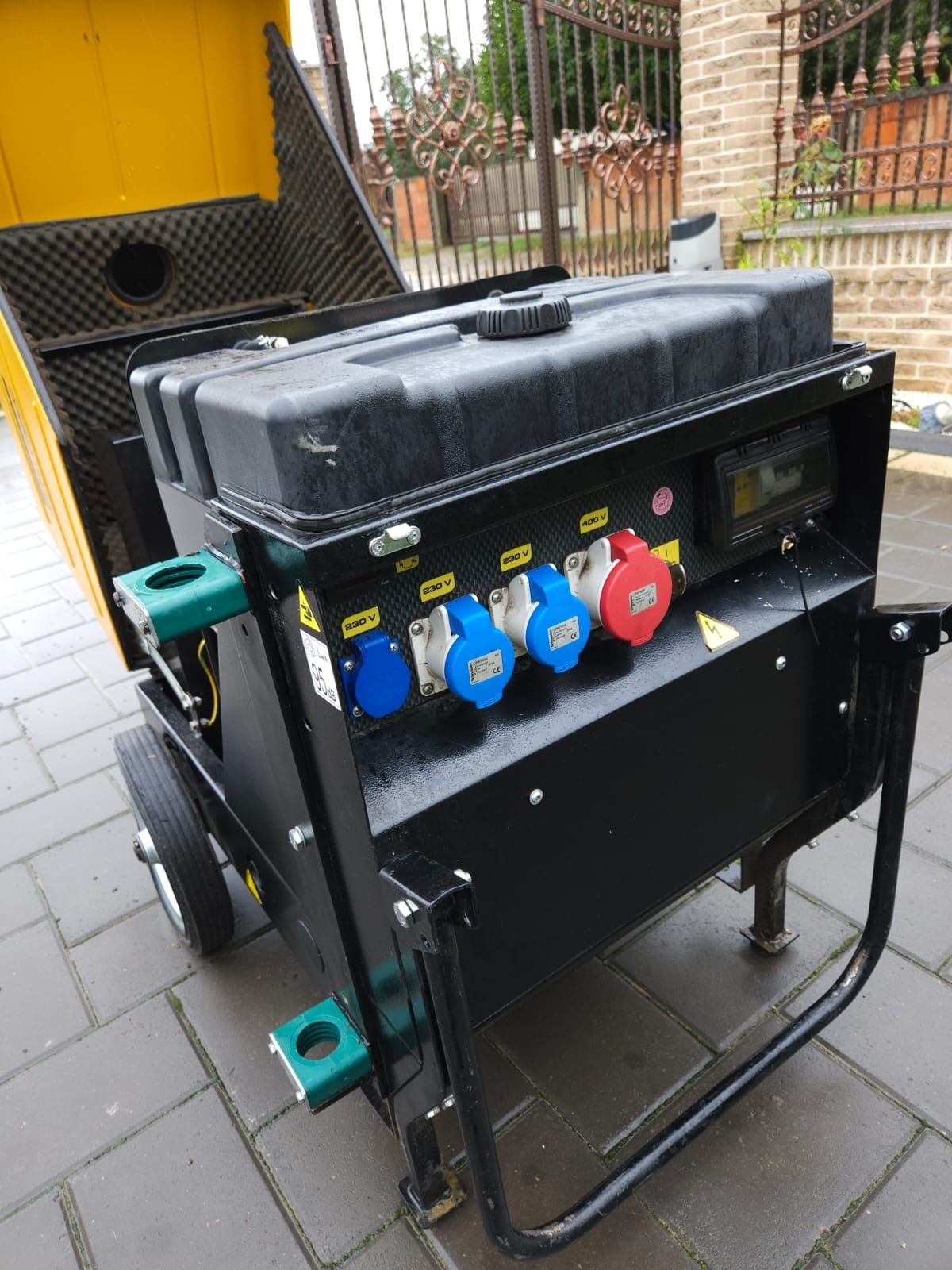 Generator curent diesel 6kw Radauti • OLX.ro