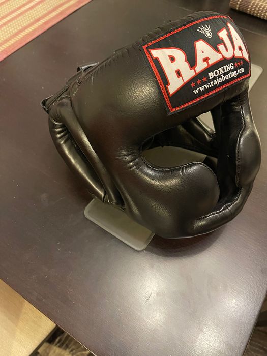 Чисто нова Боксова каска RAJA гр. Варна Трошево • OLX.bg