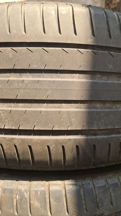 255 40 18 Pirelli 4 anvelope vara Pitesti • OLX.ro