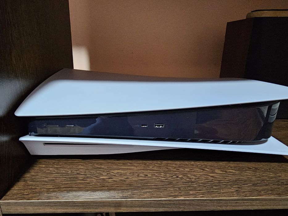 Playstation 5 plus PS portabil Galati • OLX.ro