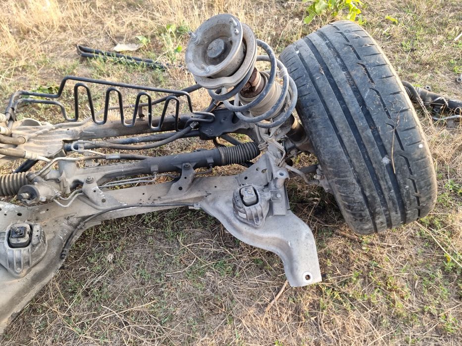 Cadru motor bmw f10 f11 520d 530d Arbanasi • OLX.ro