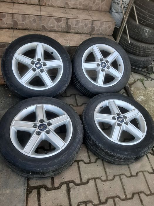 Jante aliaj 5x108 r16 ford focus cu anvelope vara Motru • OLX.ro