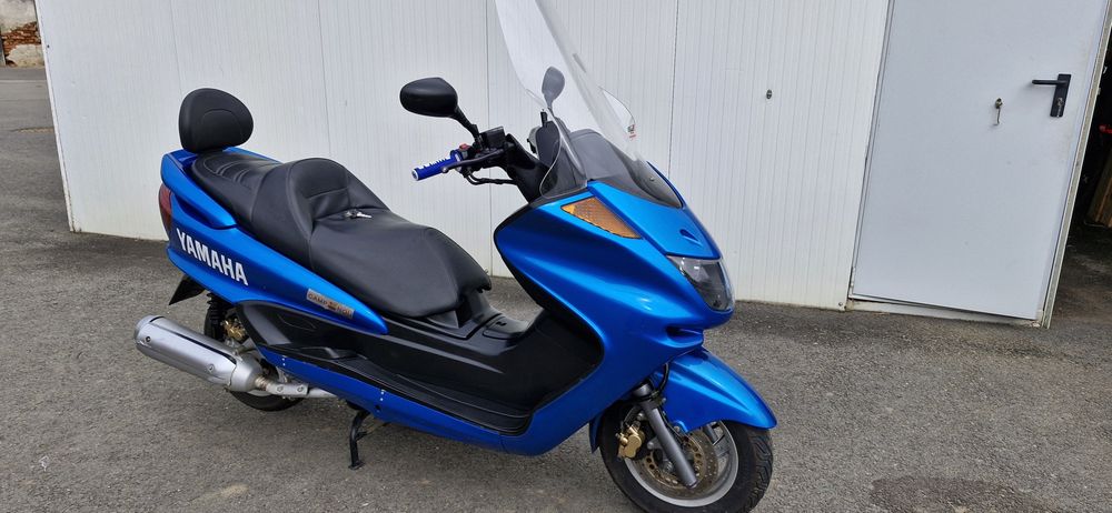 Scuter yamaha 250 cc Ocna Sibiului • OLX.ro