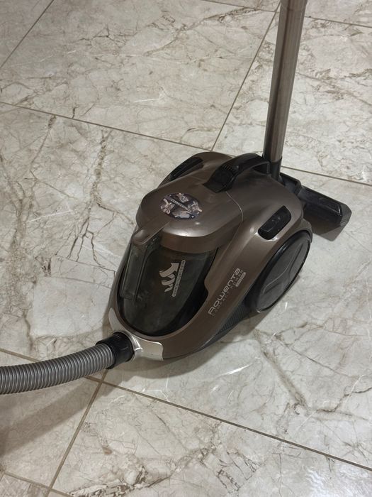 Прахосмукачка Rowenta 140 лв гр. Айтос • OLX.bg