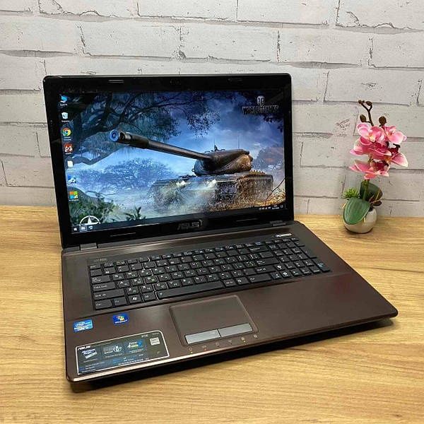 Laptop Asus mare 17 inchi la preț de Tableta!!300 de lei cu încărcător ...