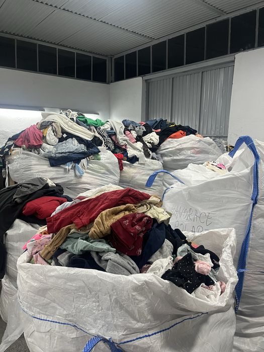 Haine second hand Timisoara • OLX.ro