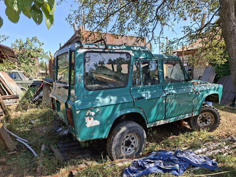 Vând Aro motor Peugeot turbo cu fiscal Valenii de Munte • OLX.ro