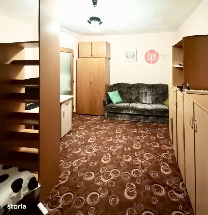 SE VINDE garsoniera mare si decomandata, in BUCURESTI, Mall Vitan ...